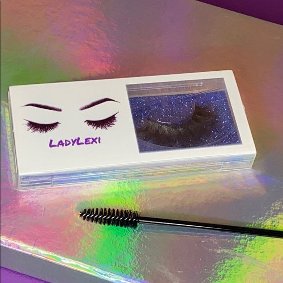 Makeup | Goth Chic Lashes | Poshmark